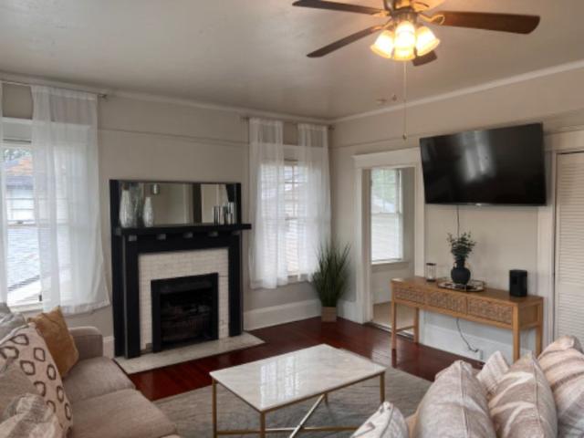 Duplicate of Charming Apartment in Riverside