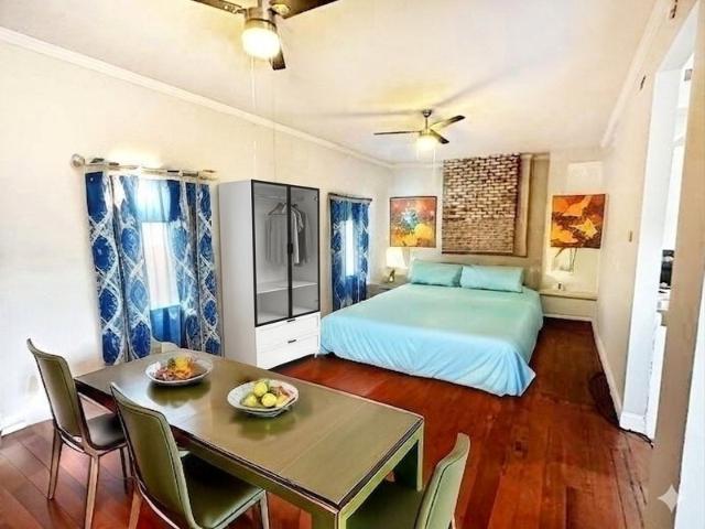 Duplicate of Duplicate of Cozy furnished downtown