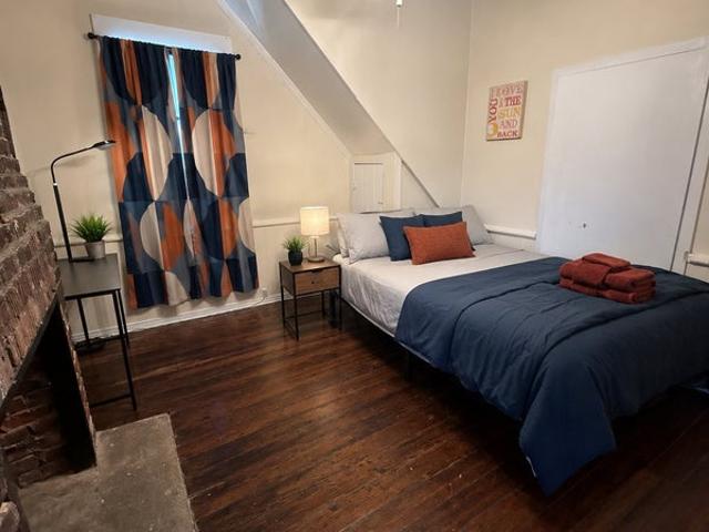 Duplicate of Duplicate of Cozy furnished downtown