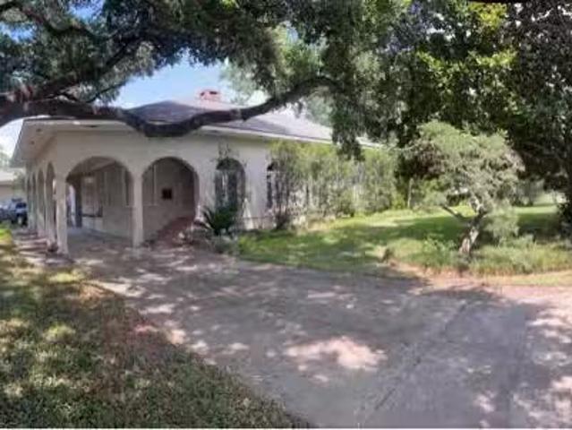 Duplicate of FOR RENT: Unique home in popular neighborhood 30.