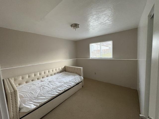 Duplicate of Room for rent