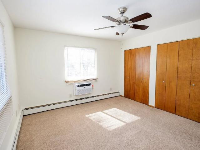 Dupont Ave Apartments | 3040 2 Bedroom Apartment for Rent at 3040 Dupont Ave S, Minneapolis, MN 55408 Uptown