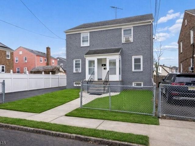 Dupont Pl, Irvington, Home For Sale