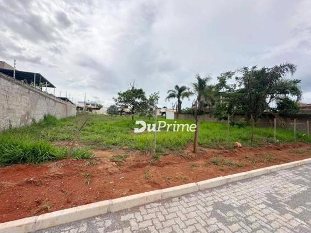 Duprime Imobiliária apresenta: Lote Exclusivo no Condomínio Estância Quintas da Alvorada
