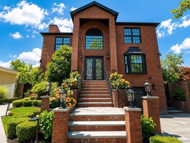 Durges St, Staten Island, Home For Sale