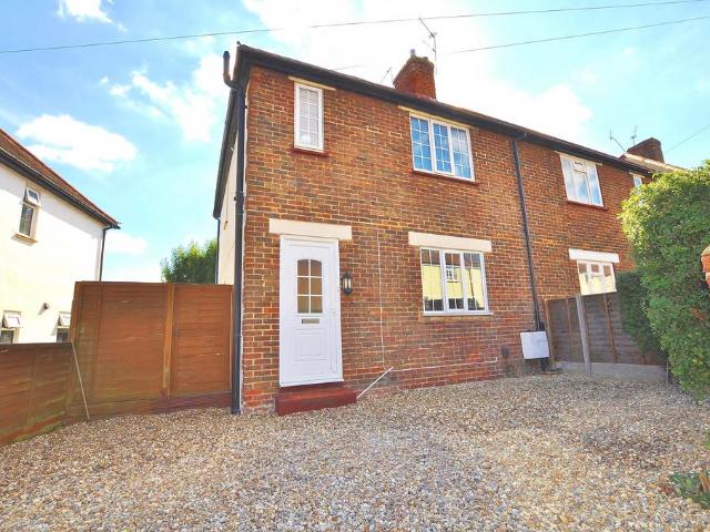 Durham Close, Guildford, Surrey, GU2 4 bed semi detached house to rent £2,800 pcm £646 pw