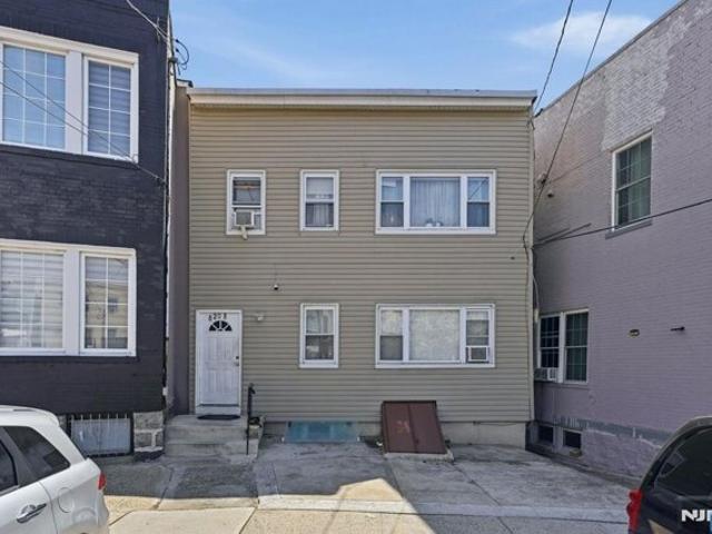 Durham Ave, North Bergen, Home For Sale