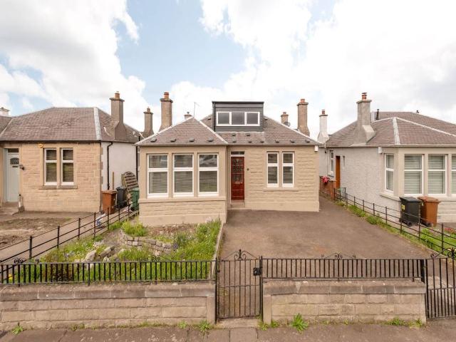 Durham Avenue, Duddingston, Edinburgh EH15, 4 bed detached house to rent, £2,300 pcm | PrimeLocation