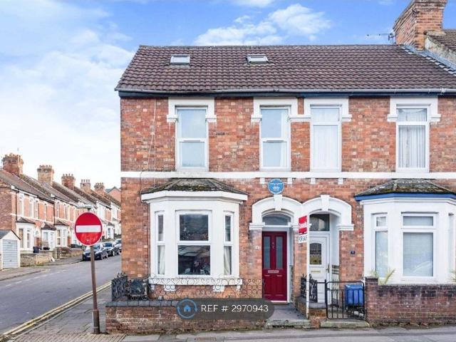 Durham Street, Swindon SN1, 4 bed end terrace house to rent, £1,595 pcm | PrimeLocation
