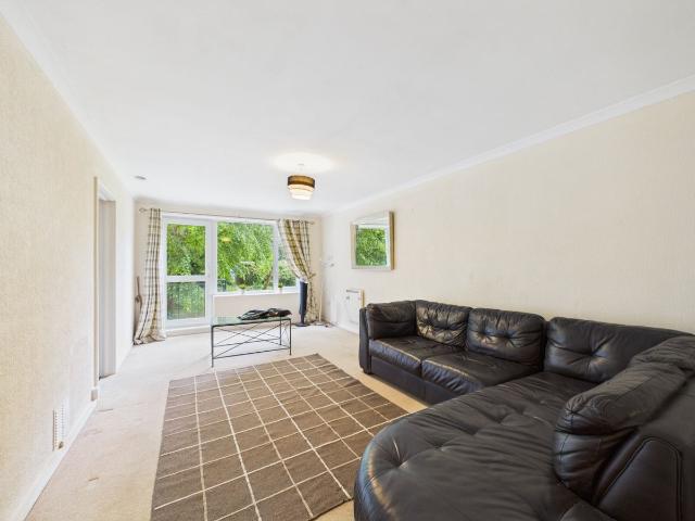Durham Road, Bromley BR2, 1 bed flat to rent, £1,450 pcm | PrimeLocation
