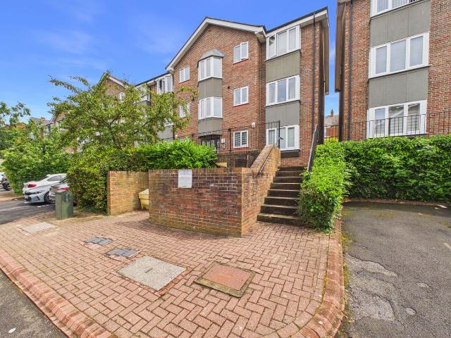 Durham Road, Gateshead NE9, 2 bed flat to rent, £795 pcm | PrimeLocation
