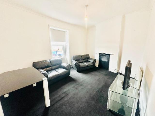 Durham Road, Gateshead NE9, 2 bed flat to rent, £800 pcm | PrimeLocation