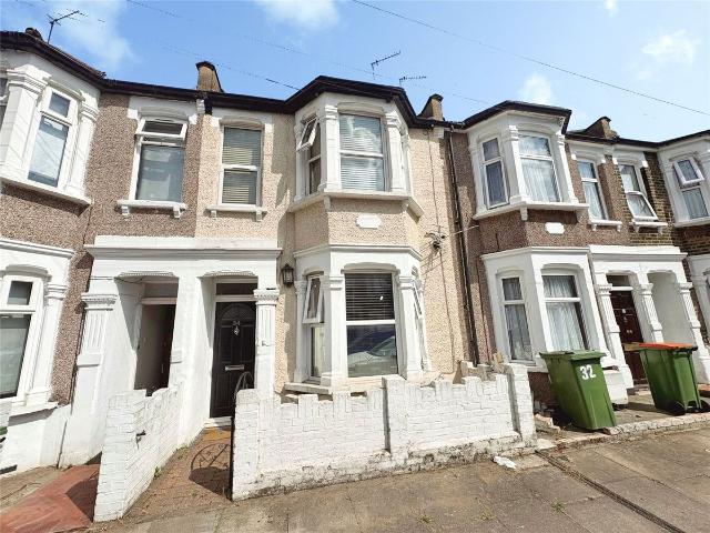 Durham Road, London E16, Room to rent, £900 pcm | PrimeLocation