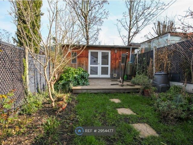 Durham Rise, London SE18, 2 bed terraced house to rent, £1,850 pcm | PrimeLocation