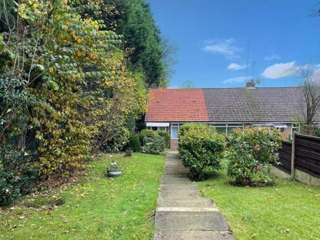Durham Walk, Heywood, 2 Bedroom End