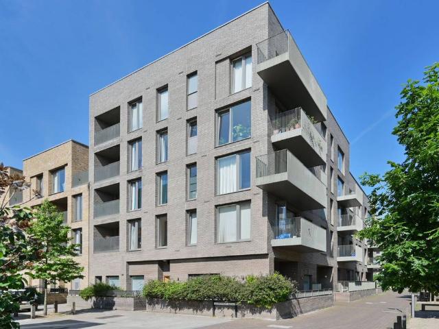 Durham Wharf Drive, Brentford TW8, 1 bed flat to rent, £3,200 pcm | PrimeLocation