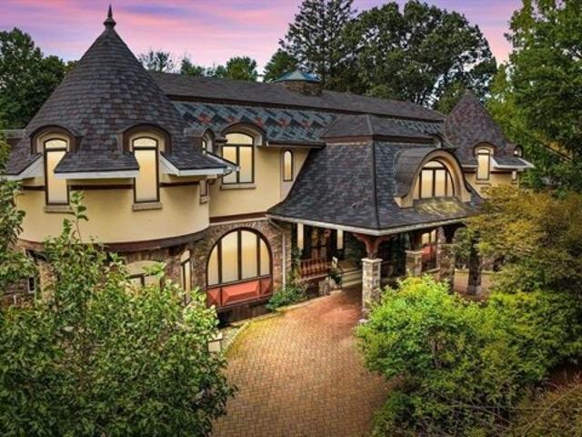 Durie Ave, Closter, Home For Sale