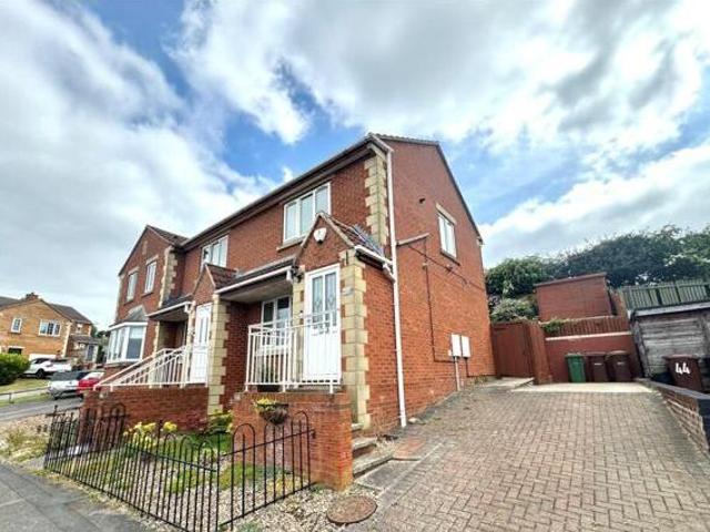 Durkar, Hollin Drive, Wakefield, 2 Bedroom Terraced