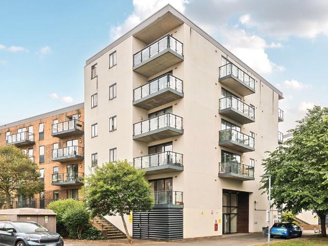 Durnsford Road, Wimbledon, London SW19, 1 bed flat to rent, £1,800 pcm | PrimeLocation