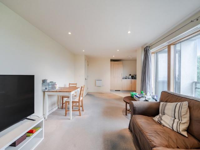 Durnsford Road, Wimbledon, London, SW19