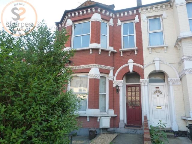 Durnsford Road, Wimbledon, London 4 bed house to rent £3,000 pcm £692 pw