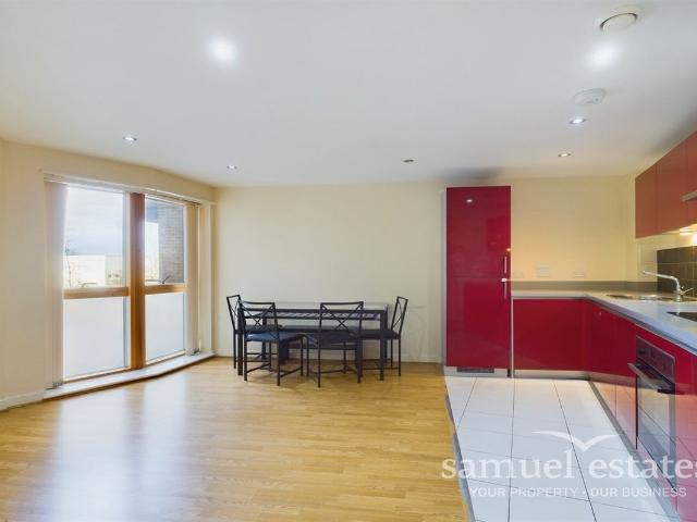 Durnsford Road, Wimbledon SW19, 2 bed flat to rent, £2,000 pcm | PrimeLocation