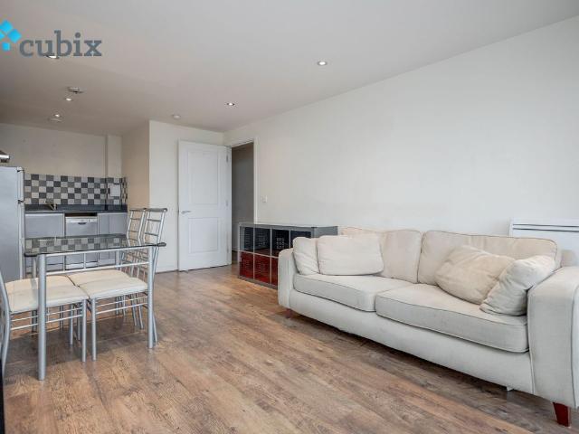 Durnsford Road, Wimbledon SW19, 2 bed flat to rent, £2,197 pcm | PrimeLocation
