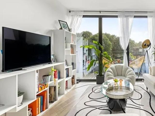Durnsford Road, London, SW19 8HQ, United Kingdom | 2 bed house for rent #167642725 | Rentberry