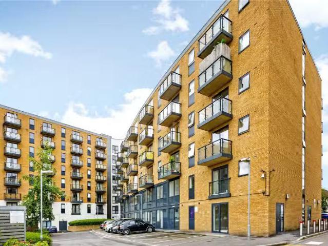 Durnsford Road, London, SW19 8JL