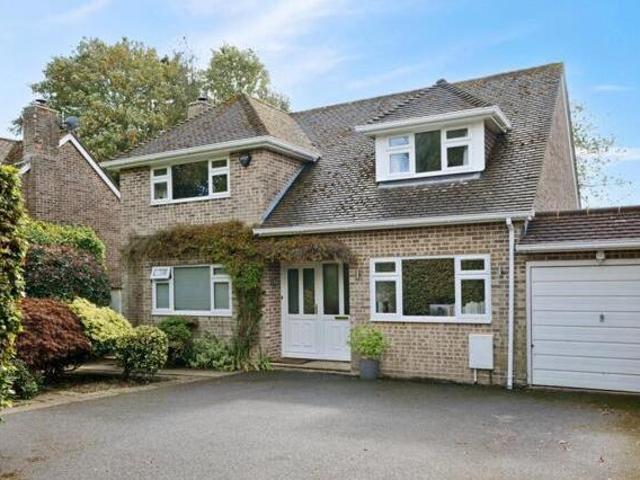 Durrant Way, Sway, 4 Bedroom Detached