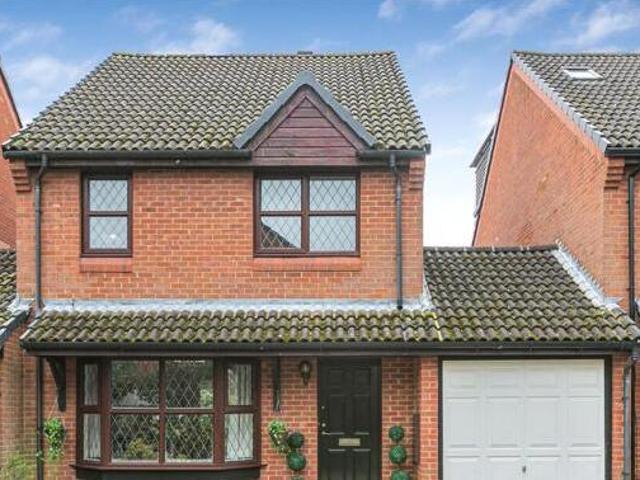 Durrell Way, Shepperton, 4 Bedroom Detached