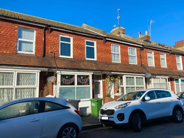 Dursley Road, Eastbourne BN22, 1 bed flat to rent, £850 pcm | PrimeLocation