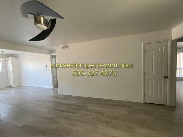 Dustin Ave. N. 2400 1 Bedroom Apartment for Rent at 2400 N Dustin Ave, Farmington, NM 87401