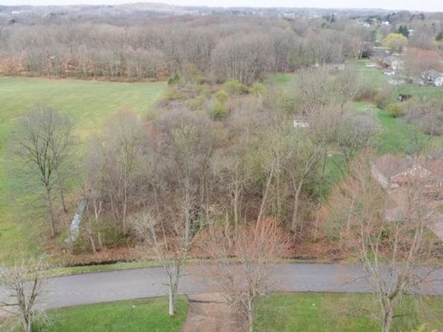 Dutt Rd, Norton, OH 44203