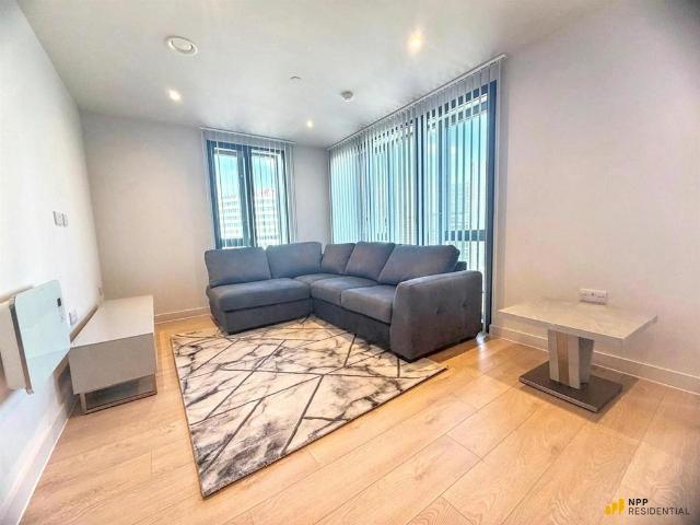 Dutton Street, Manchester 2 bed apartment to rent £1,700 pcm £392 pw