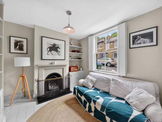 Dutton Street, London SE10, 2 bed terraced house to rent, £2,500 pcm | PrimeLocation