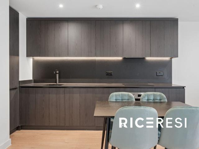Dutton Street, Waterhouse Tower M3, 1 bed flat to rent, £1,350 pcm | PrimeLocation