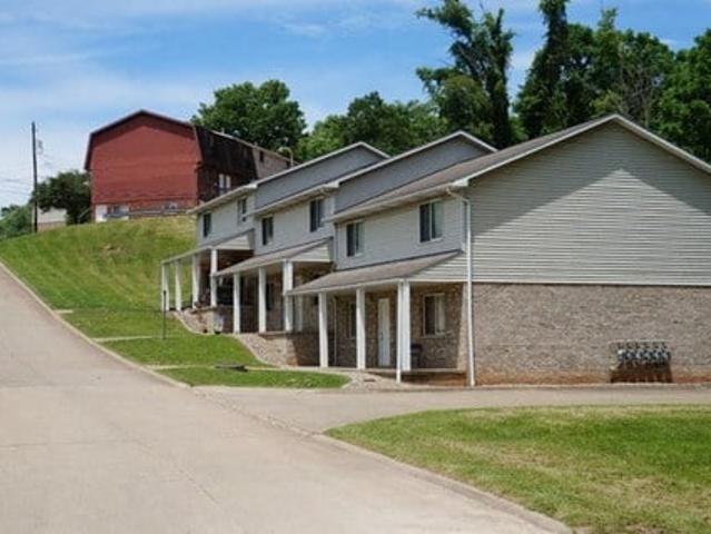 Dutch Hills Terrace 2 Bed 1.5 Bath Townhome