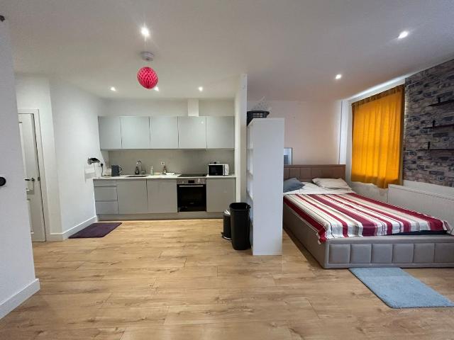 Duval House UB7, 1 bed flat to rent, £1,400 pcm | PrimeLocation
