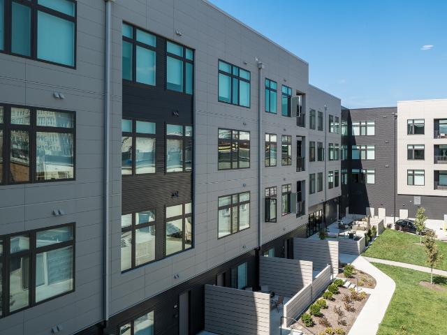 Duveneck Square 1 Bedroom Apartment for Rent at 710 Washington St, Covington, KY 41011