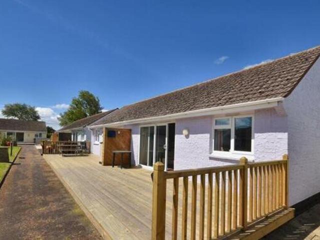 Duver Road, Seaview, 2 Bedroom Semi detached