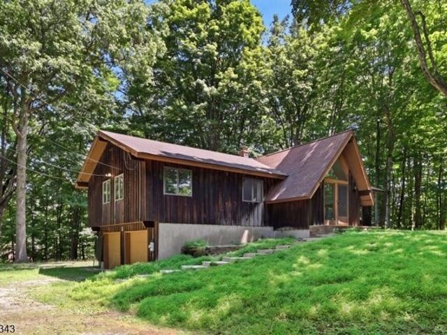 Duynecrest Rd, Montville Township, Home For Sale
