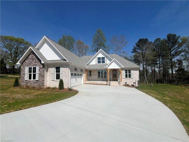 Dyna Dr, Lexington, Home For Sale