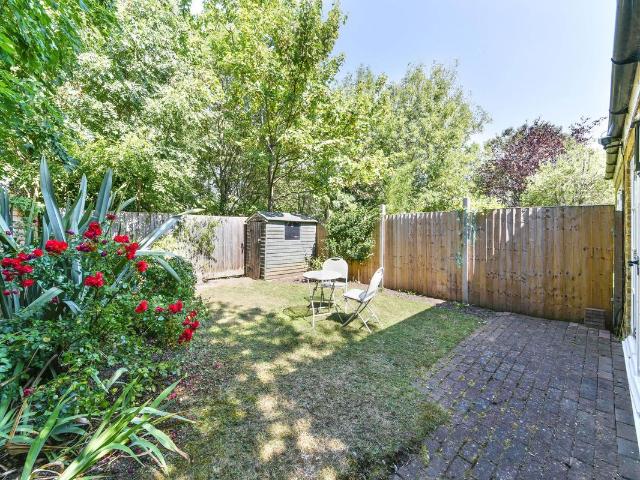 Dyne Road, London NW6, 2 bed flat to rent, £2,400 pcm | PrimeLocation