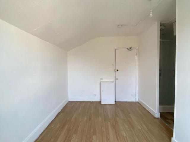 Dyne Road, London NW6, Studio to rent, £900 pcm | PrimeLocation