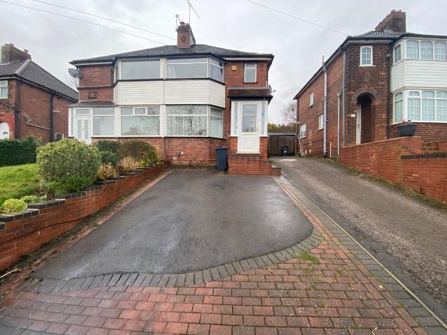 Dyas Avenue, Great Barr, Birmingham B42, 3 bed semi detached house to rent, £1,250 pcm | PrimeLocation
