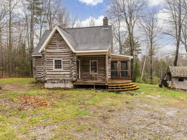 Dyer Rd, Raymond, Home For Sale