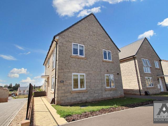 Dyer Street, Meadfields BS29, 4 bed detached house to rent, £2,000 pcm | PrimeLocation