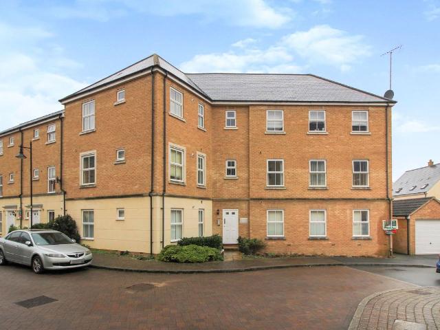Dyson Road, Sonata House SN25, 2 bed flat to rent, £975 pcm | PrimeLocation