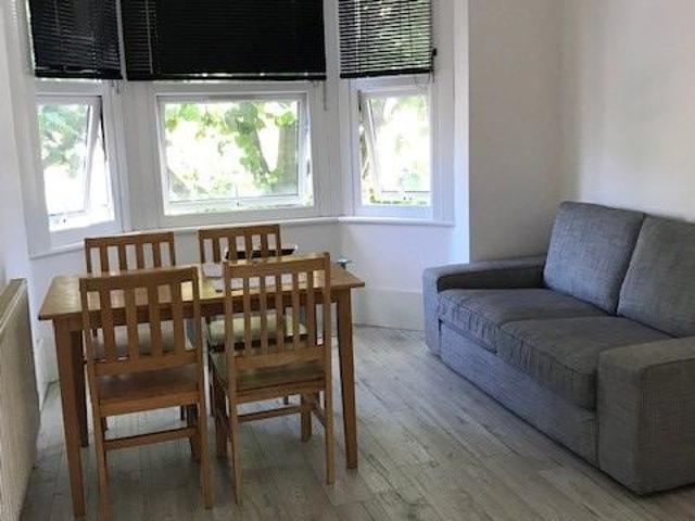 E13 A truly stunning property. Two Bedroom Flat
